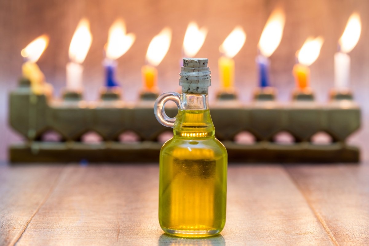 Oil For Chanukah | GRACE in TORAH